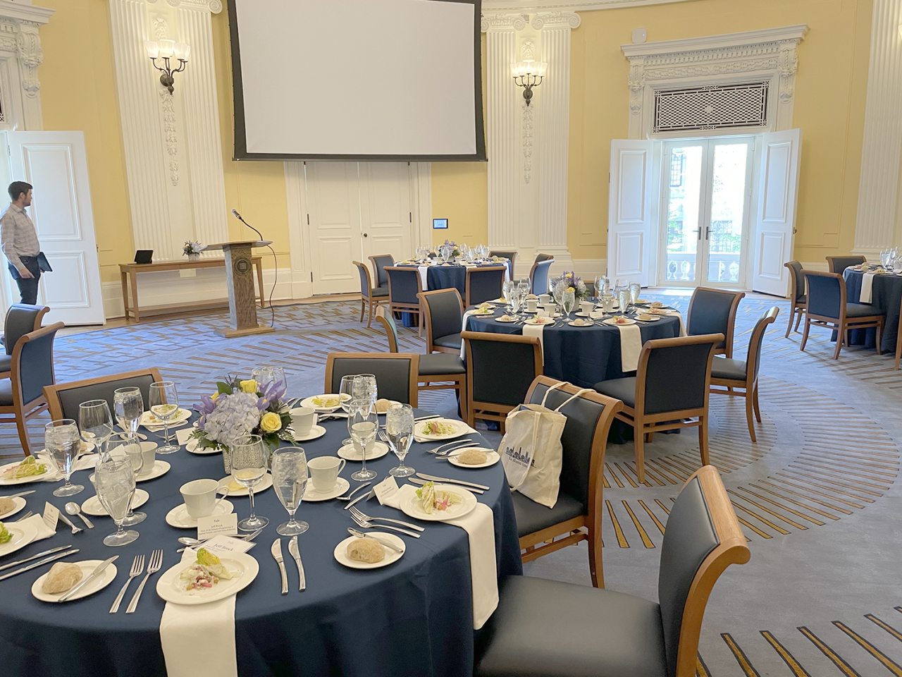 Presidents' Room (space request)